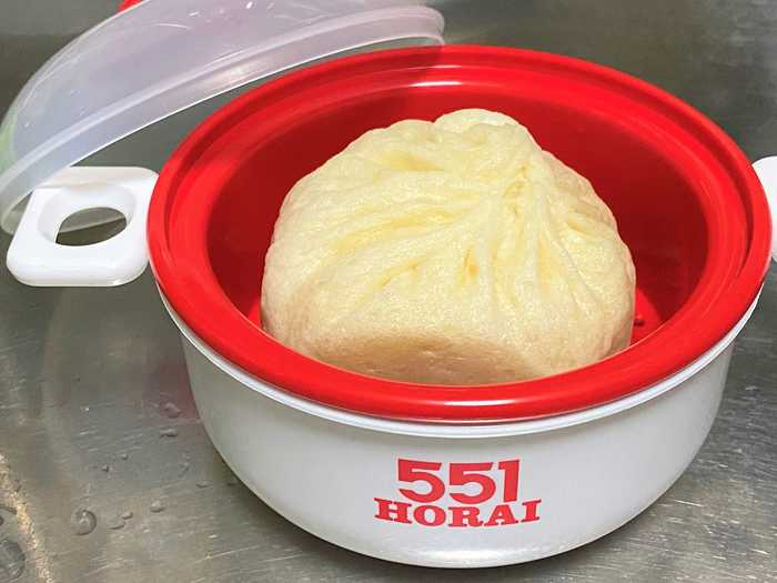 【551蓬莱】2023年第二弾は「白桃」！これぞ夏季限定アイスキャンデー