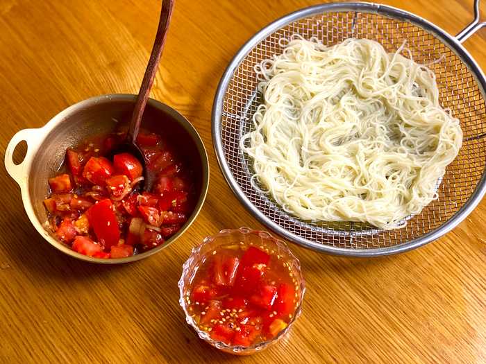 【そうめん・トッピング】爽やか！トマトとみょうがのごま油和え